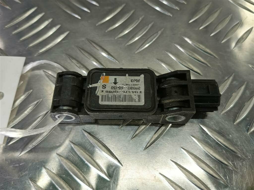 Датчик удара (AIR BAG) Б/У для SUZUKI Grand Vitara II (2005—2008) 3893065J30