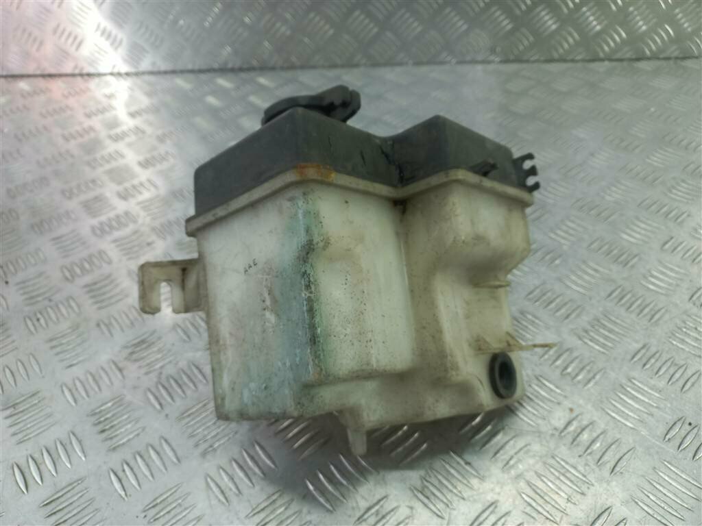 Бачок омывателя Б/У для Hyundai GETZ I (2002—2005) I рестайлинг (2005—2011) 986201C000