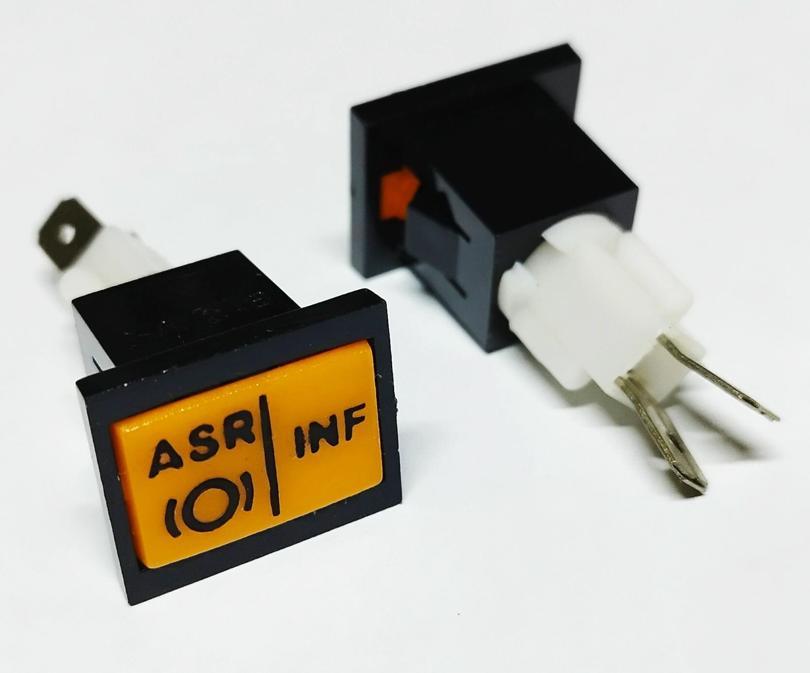 Лампа контрольная 24В. оранжевая диагностика АБС