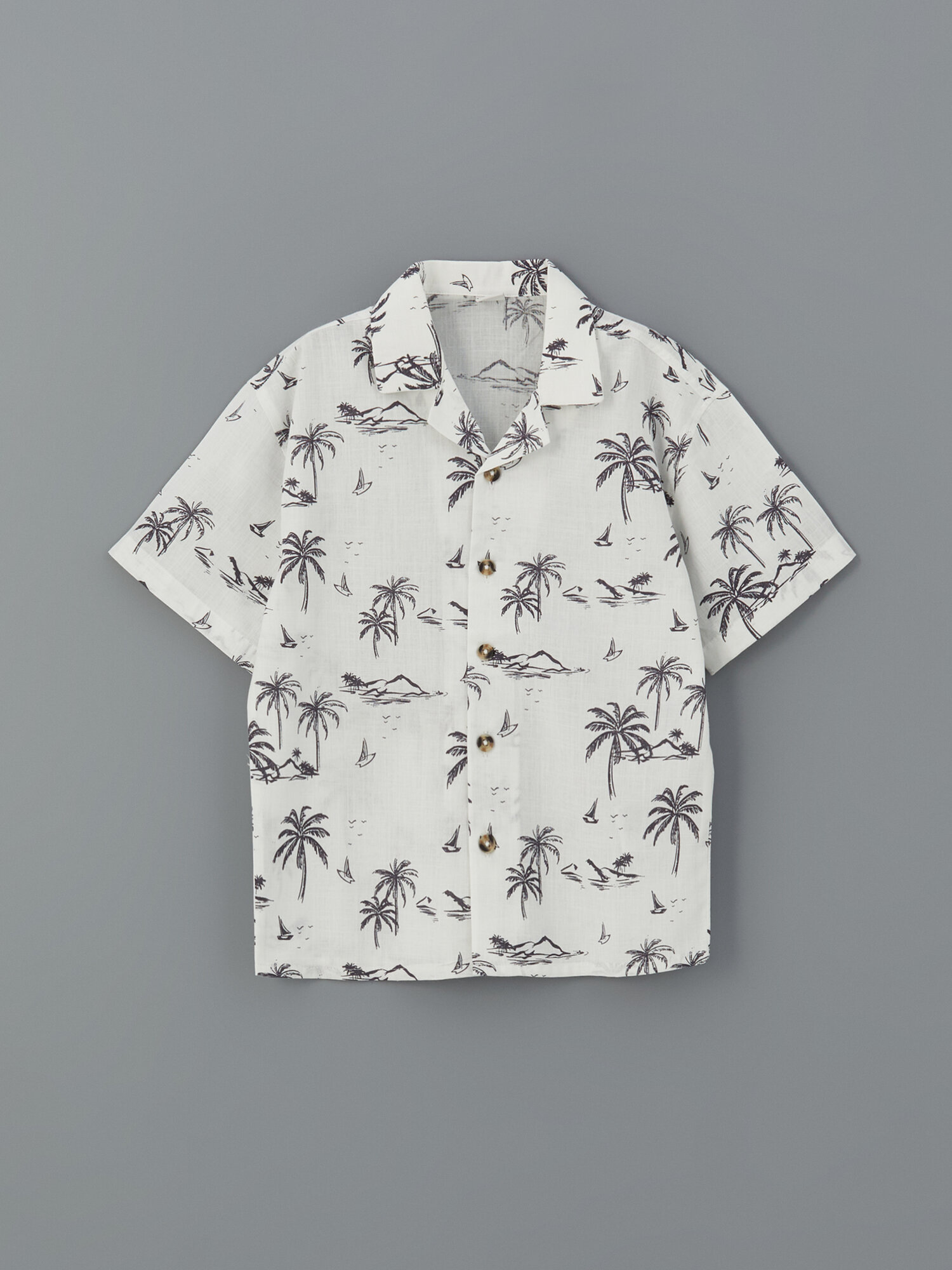 Школьная рубашка