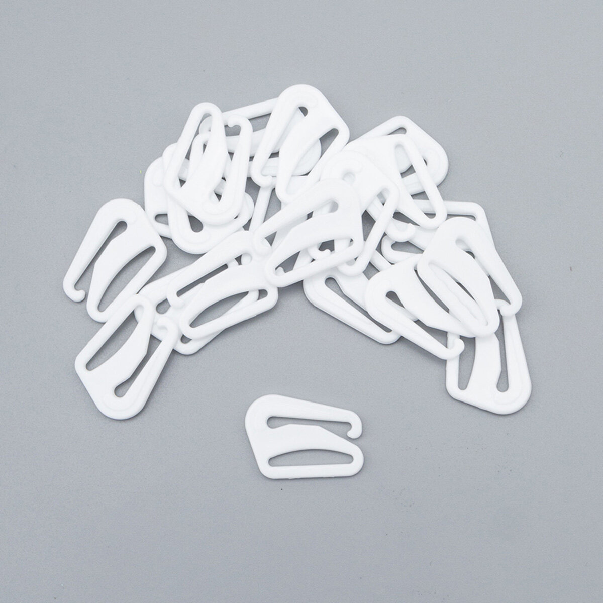 Крючки для бретелей, 15 мм, 20 шт, пластиковые, белые, Айрис