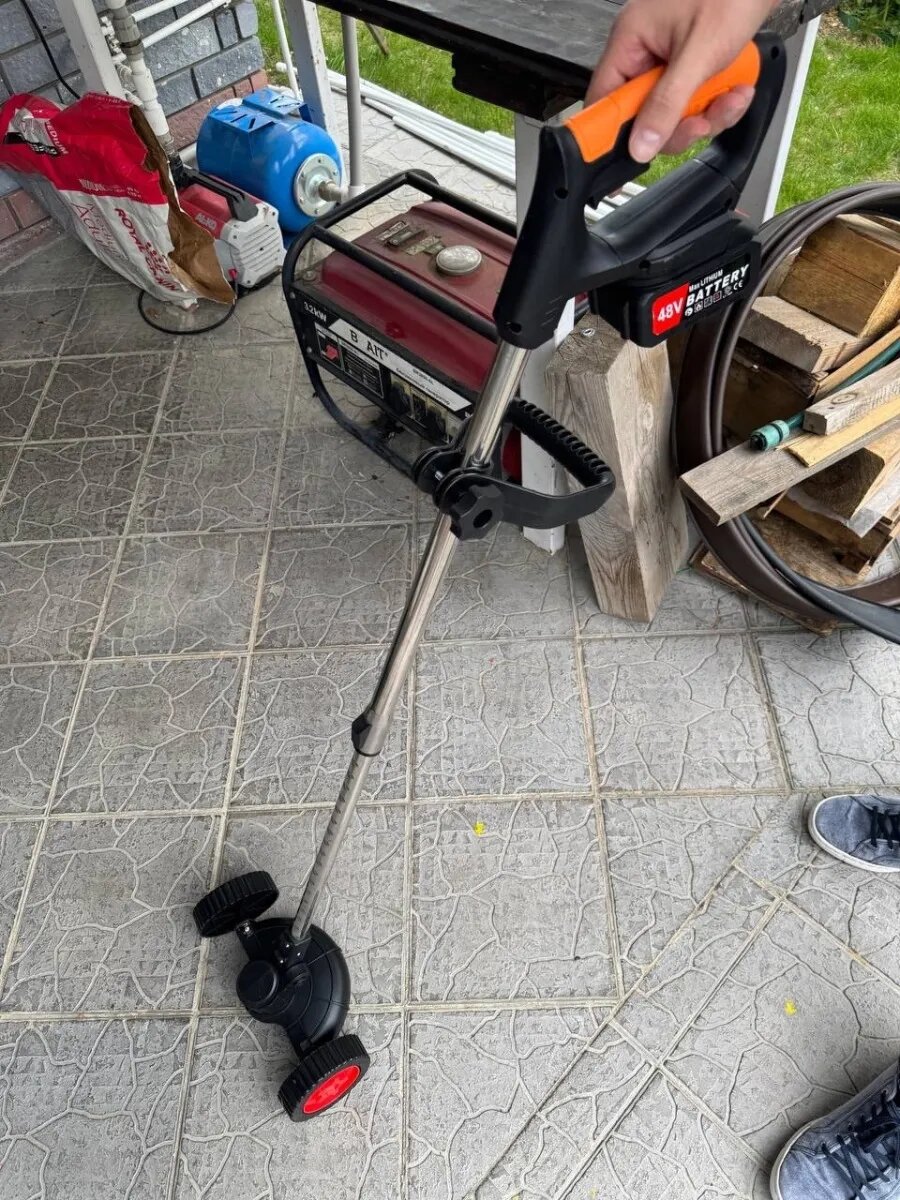 Триммер аккумуляторный садовый, Газонокосилка аккумуляторная