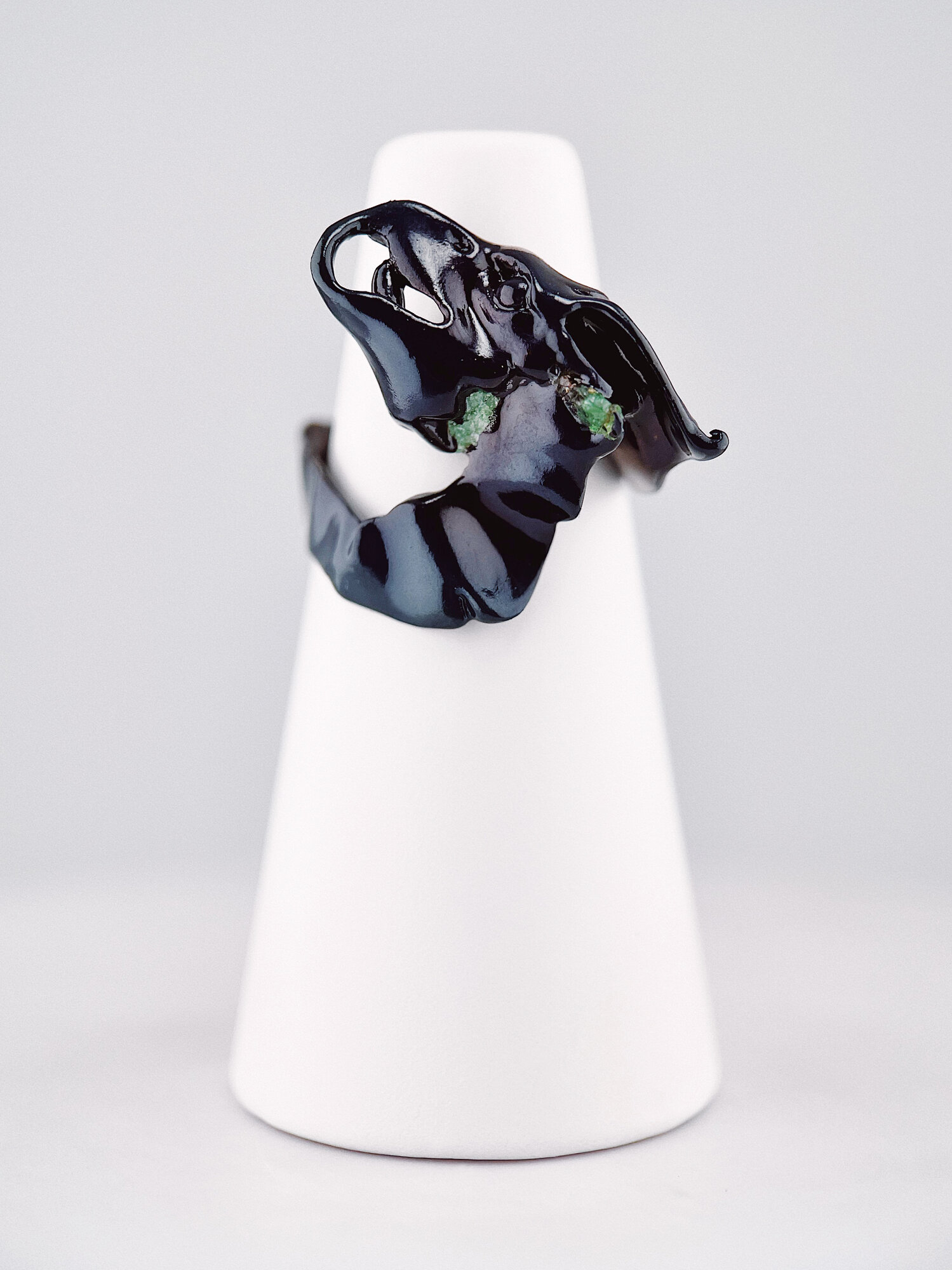 Перстень, серебро, 925 проба, цаворит