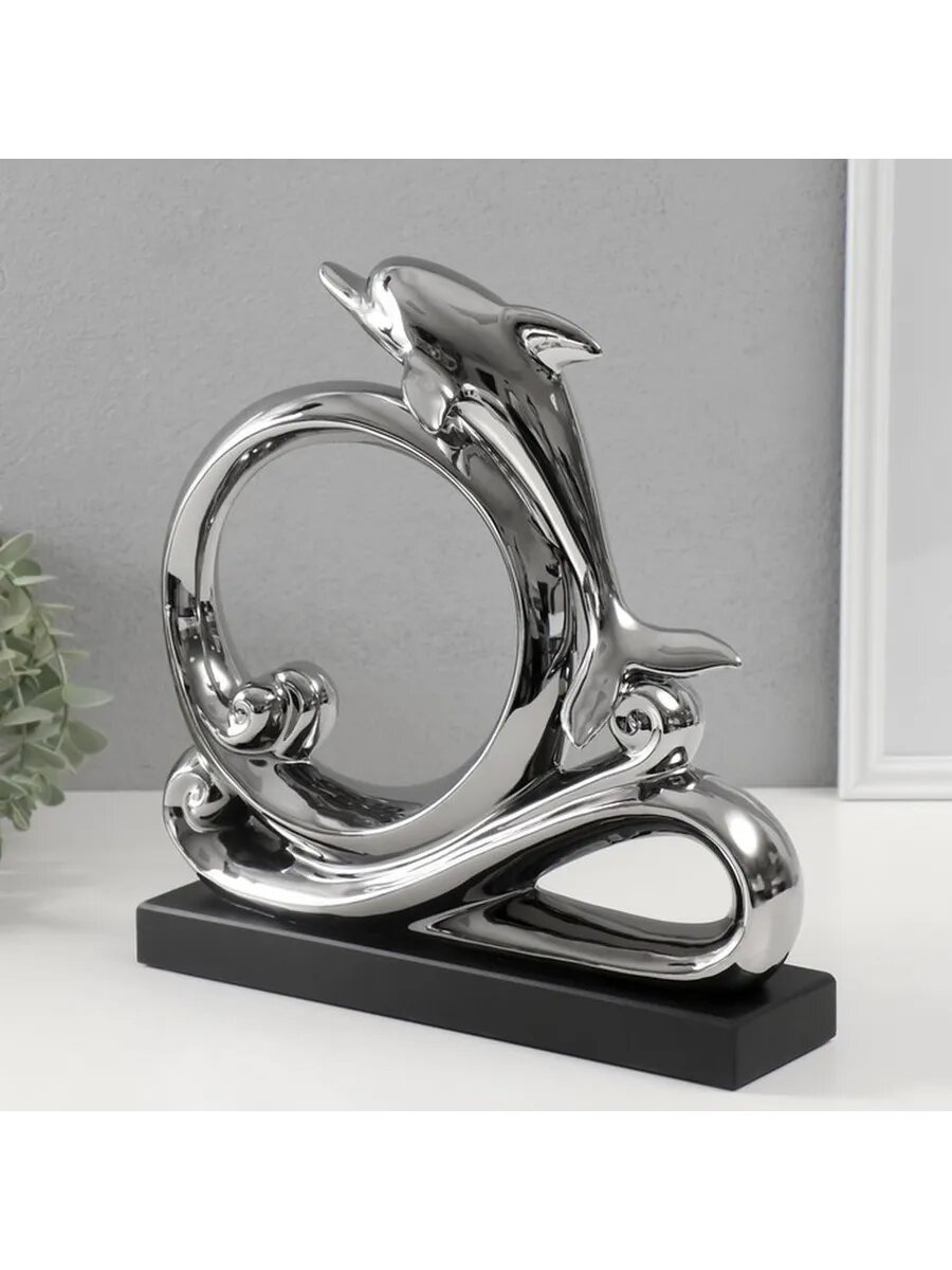 Элегантный керамический сувенир с дельфином