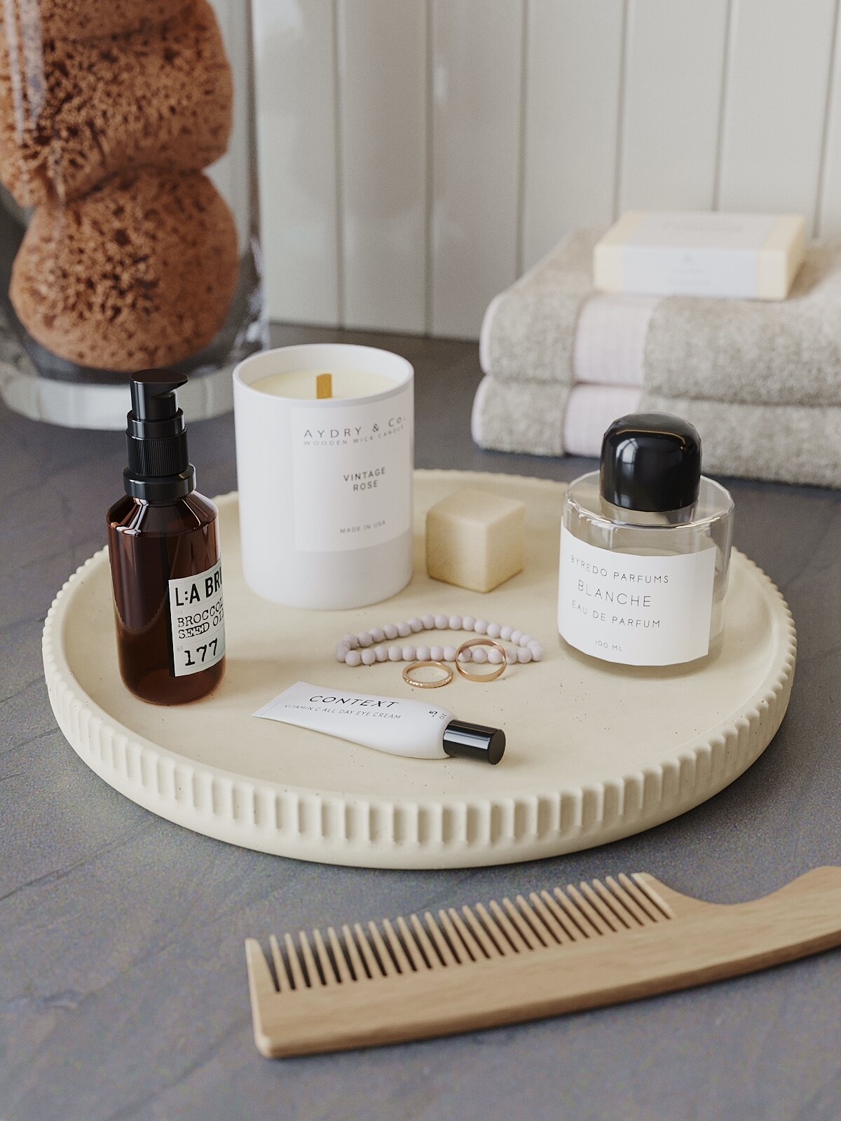 Декоративный поднос, подставка в ванную, органайзер для косметики и мелочей Chloe L, 26x26 см, бетон, кремовый матовый