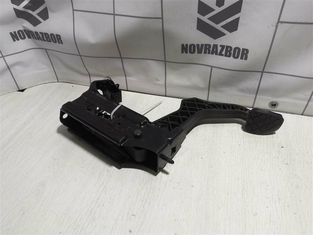 Педаль сцепления Skoda Octavia A4 1U 2000-2011