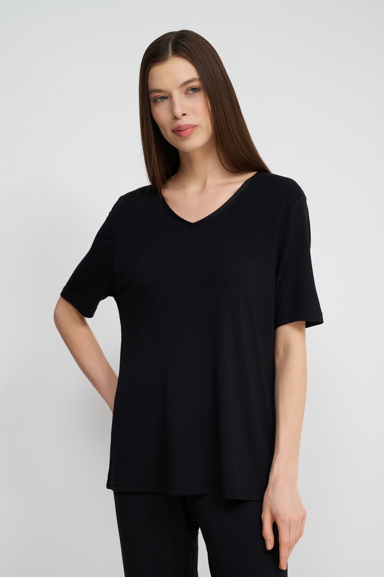 Футболка 16 Loungewear