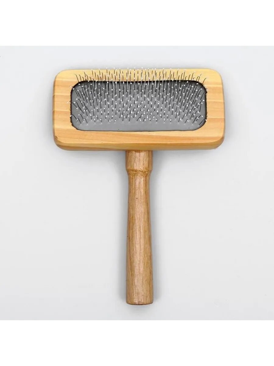 Эргономичная деревянная щетка для ухода за шерстью
