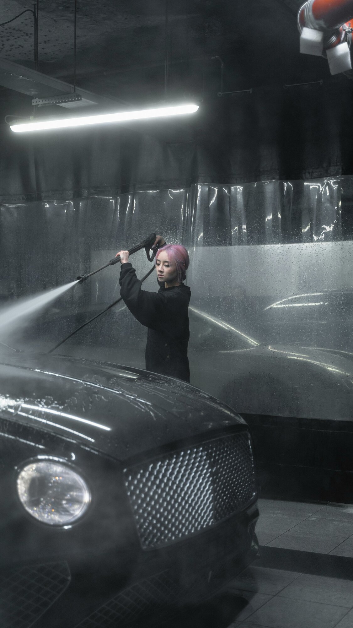 Картина на холсте 60x110 LinxOne "Автомобиль, интерьер для дома / декор на стену / дизайн