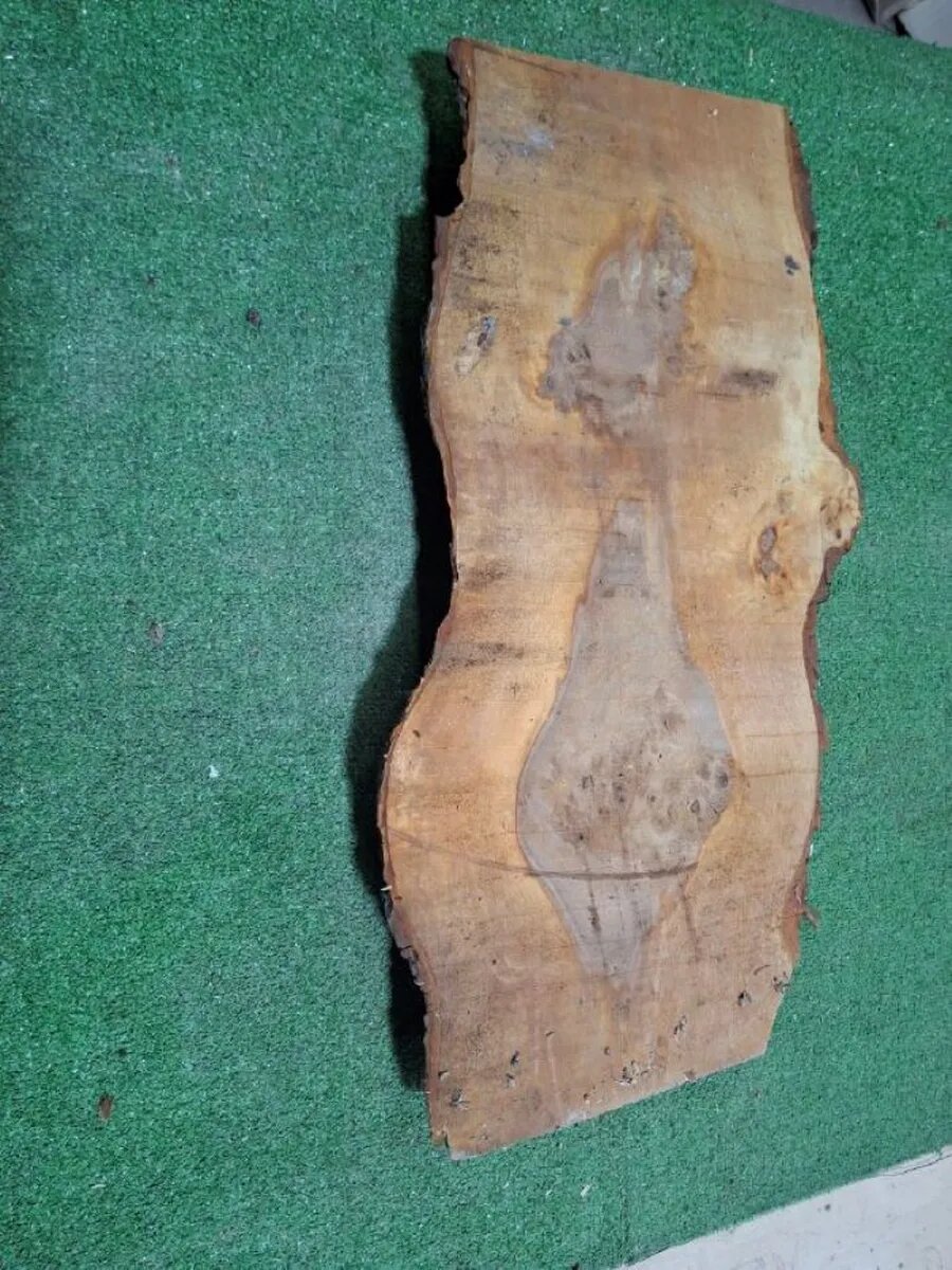 Слэб массив каповая ольха (690-390-70мм)