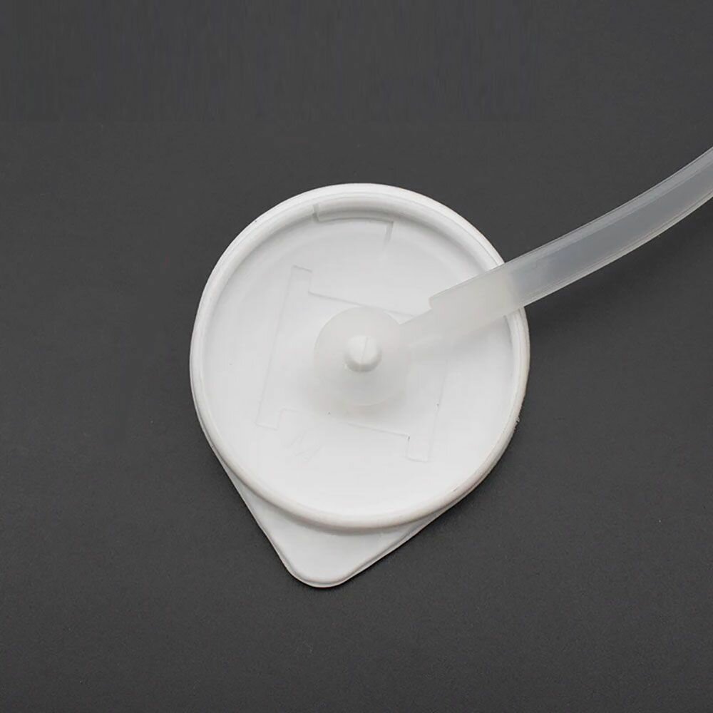 Крышка Бачка Омывателя Лобового Стекла 8260A274 Для Mitsubishi Outlander Sport