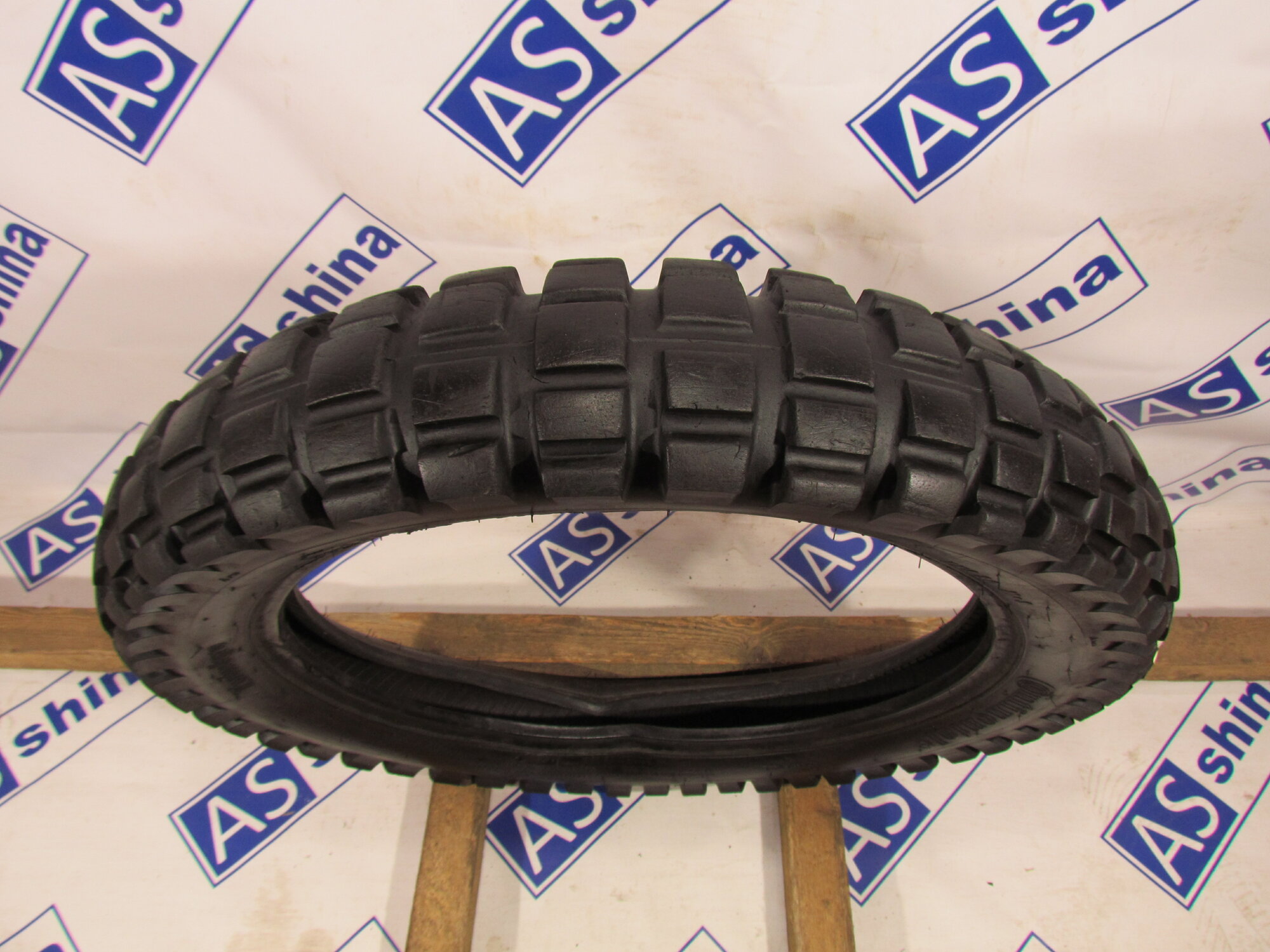 Мотошина БУ для мотоцикла Continental Twinduro 110 / 80 R18 0022694