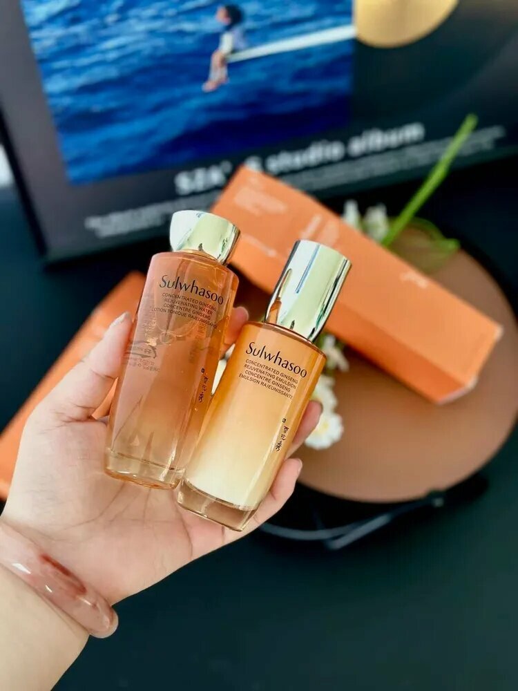 Sulwhasoo Набор антивозрастных миниатюр Concentrated Ginseng Renewing (25мл + 25мл)