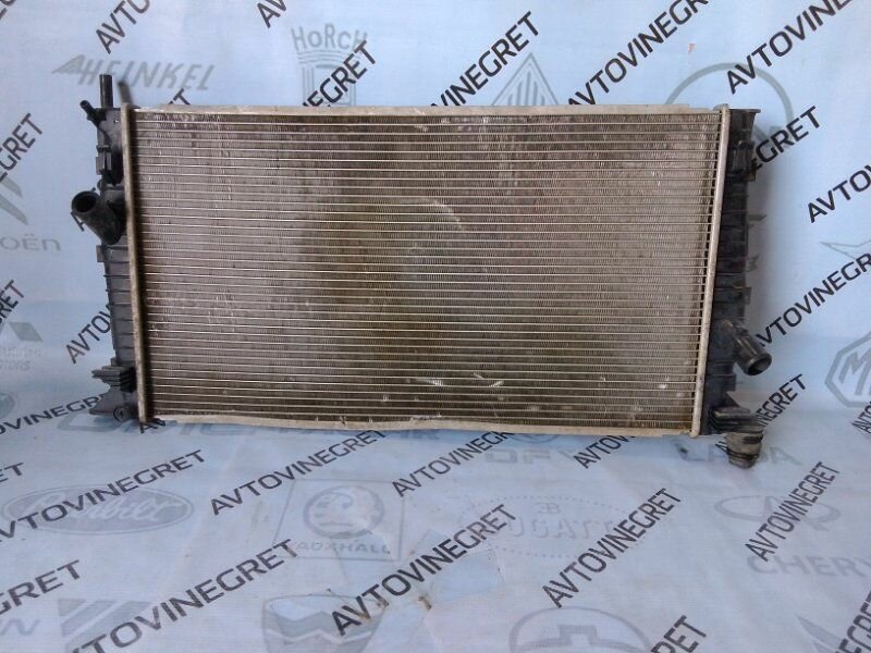 Радиатор Ford Focus 2 Б/У с пробегом