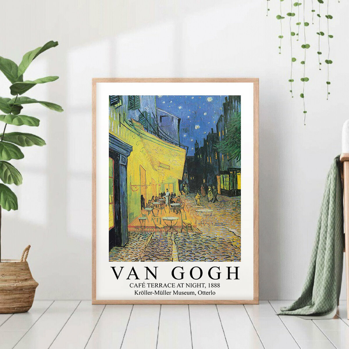 Постер "Ван Гог, ночная терраса кафе" без рамы 40x50 см на стену для интерьера