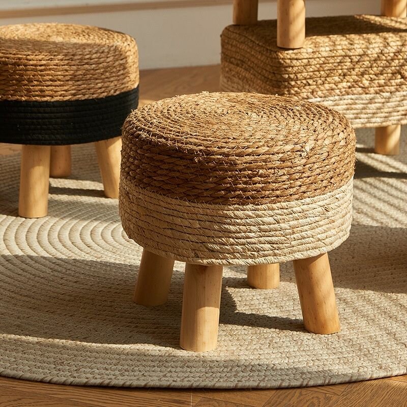 Табурет для смены обуви из ротанга