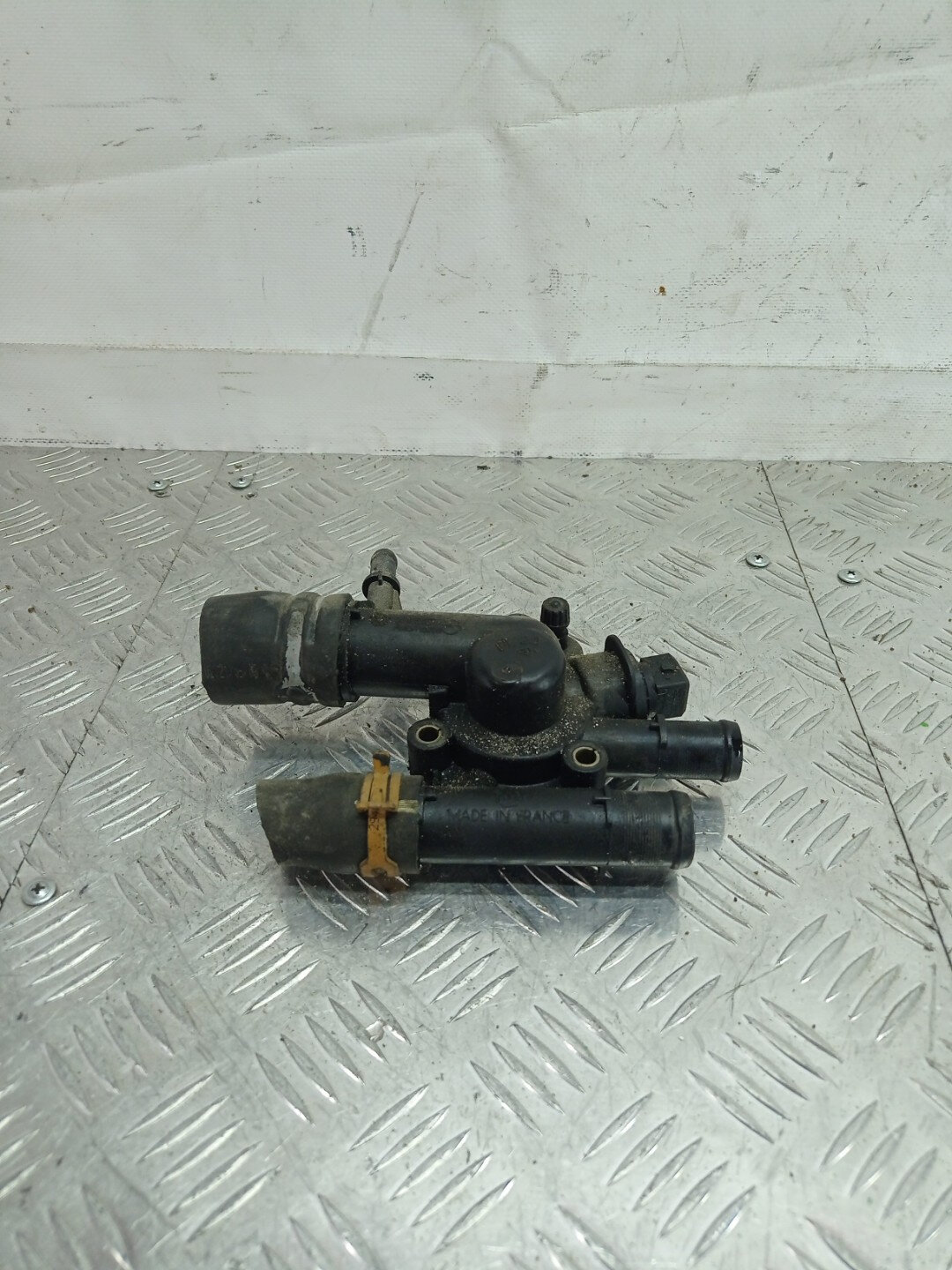 Корпус термостата Renault Scenic рест. 2003