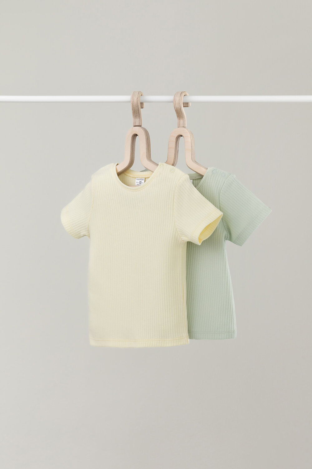 Футболка К 302521-2уп/зеленая лилия,банановый мусс, комплект из 2 шт.