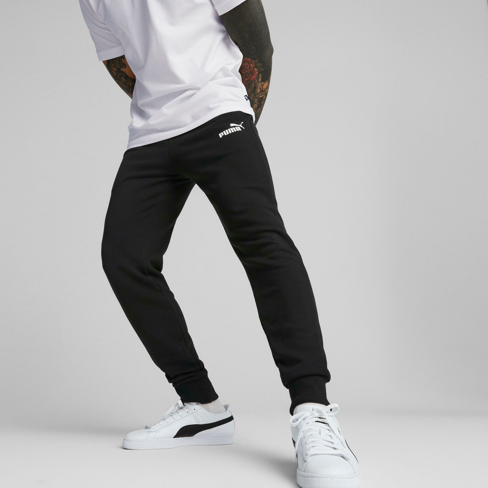 Брюки джоггеры PUMA ESS Logo Pants, размер S, черный — фото 1
