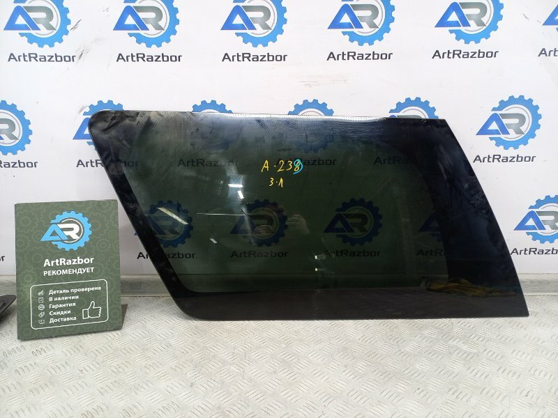 Б/У Стекло кузовное заднее левое Cadillac Escalade FK / Кадиллак Эскалейд FK 6.2 L92 409 Л.С 2006