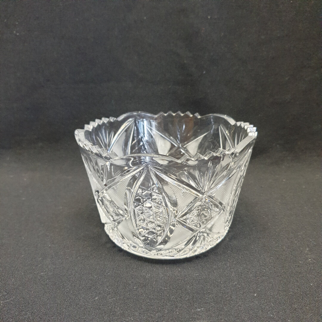 Салатник, хрусталь, ручная резка, диаметр 15 см, объем 750 мл. Винтаж, СССР.
