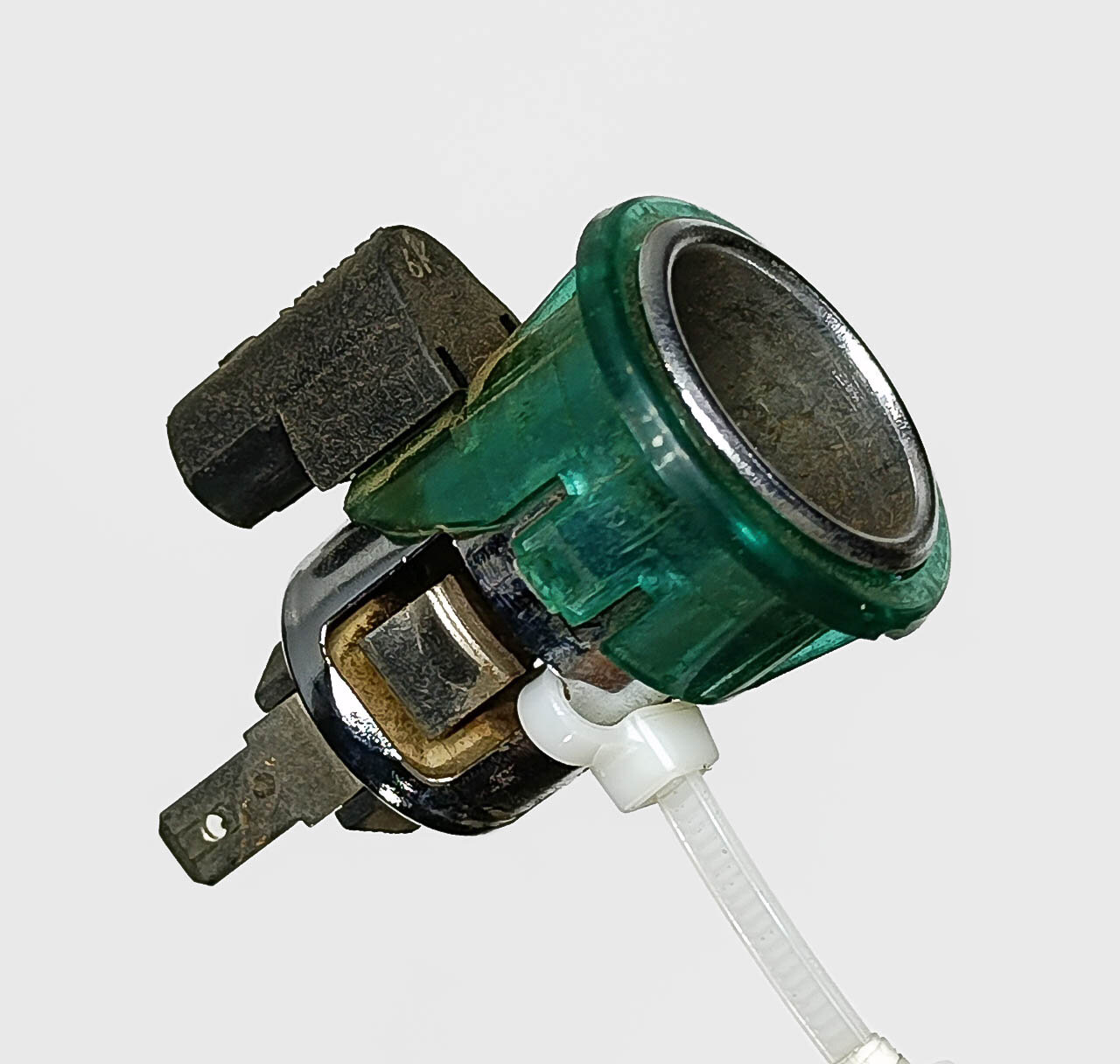 Гнездо прикуривателя Nexia