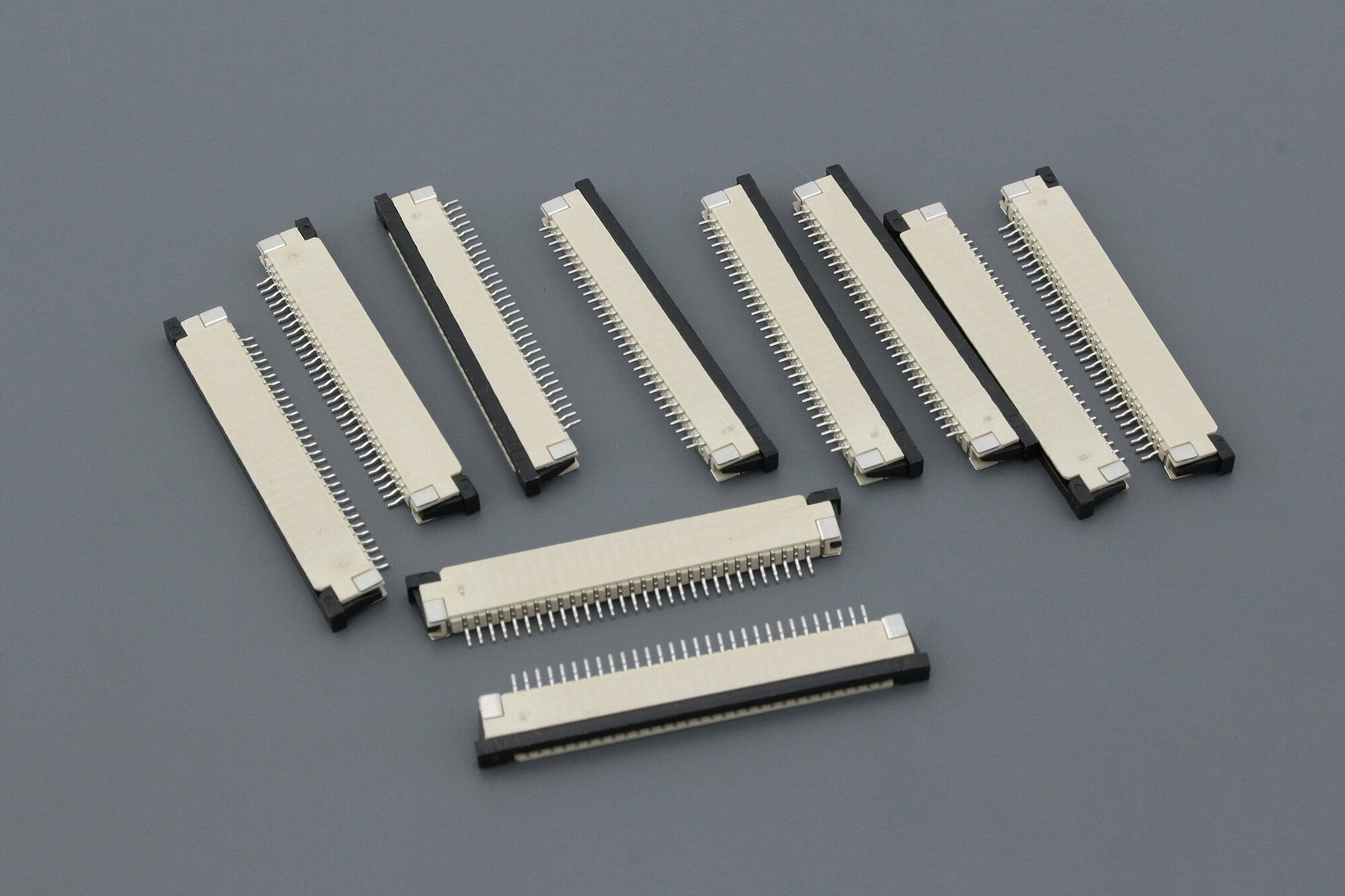 Разъем FPC Half Coverage Top Contact 1.0K-BS-30PWB 30 pin высота 2мм шаг 1мм 10 шт