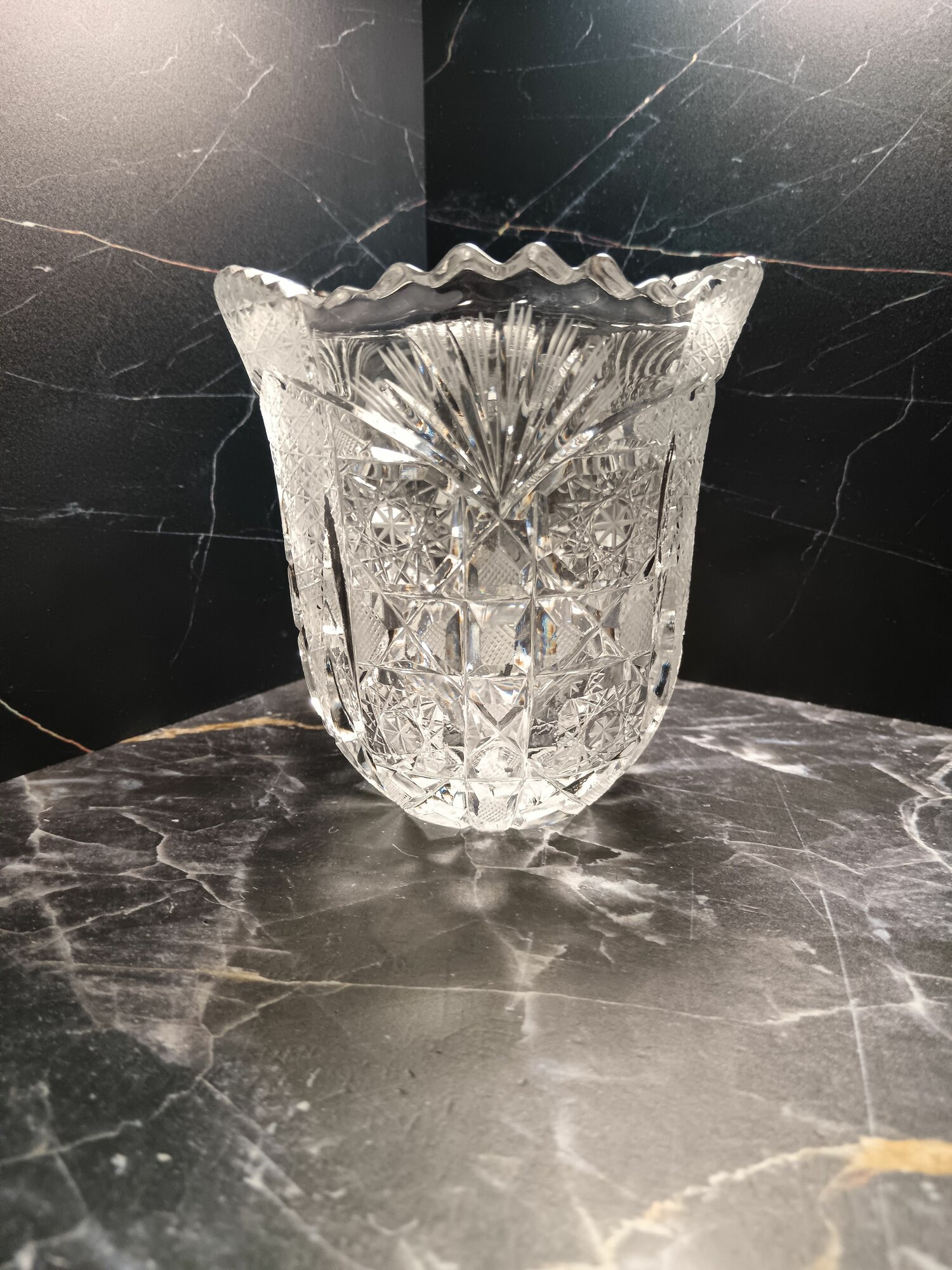 Хрустальная ваза для цветов Bohemia, винтажная