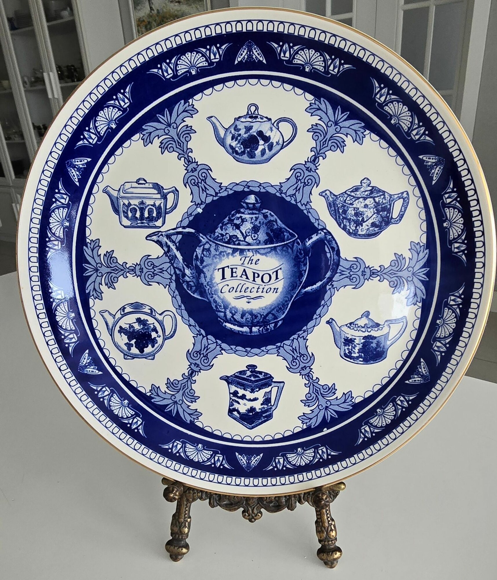 Винтажная тарелка