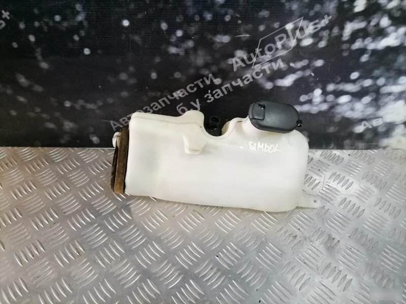 Бачок стеклоомывателя