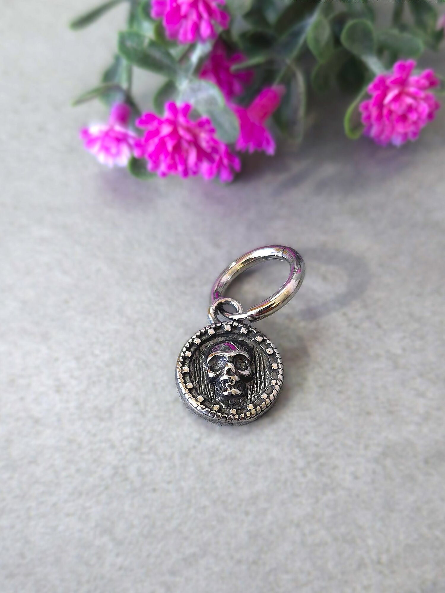 Моносерьга