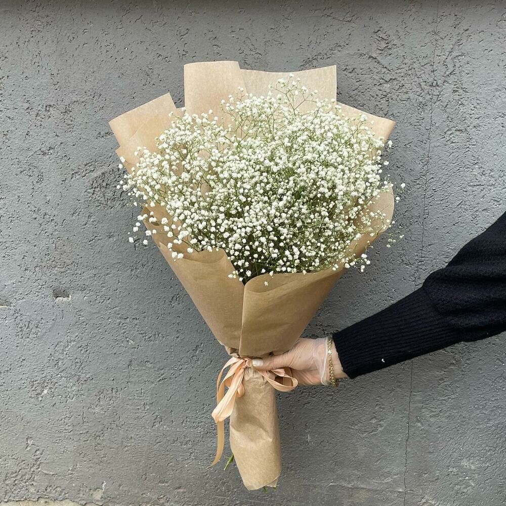 Уютный Букет из 7 крупных белых гипсофил Эсмеральда, от КупиБукет