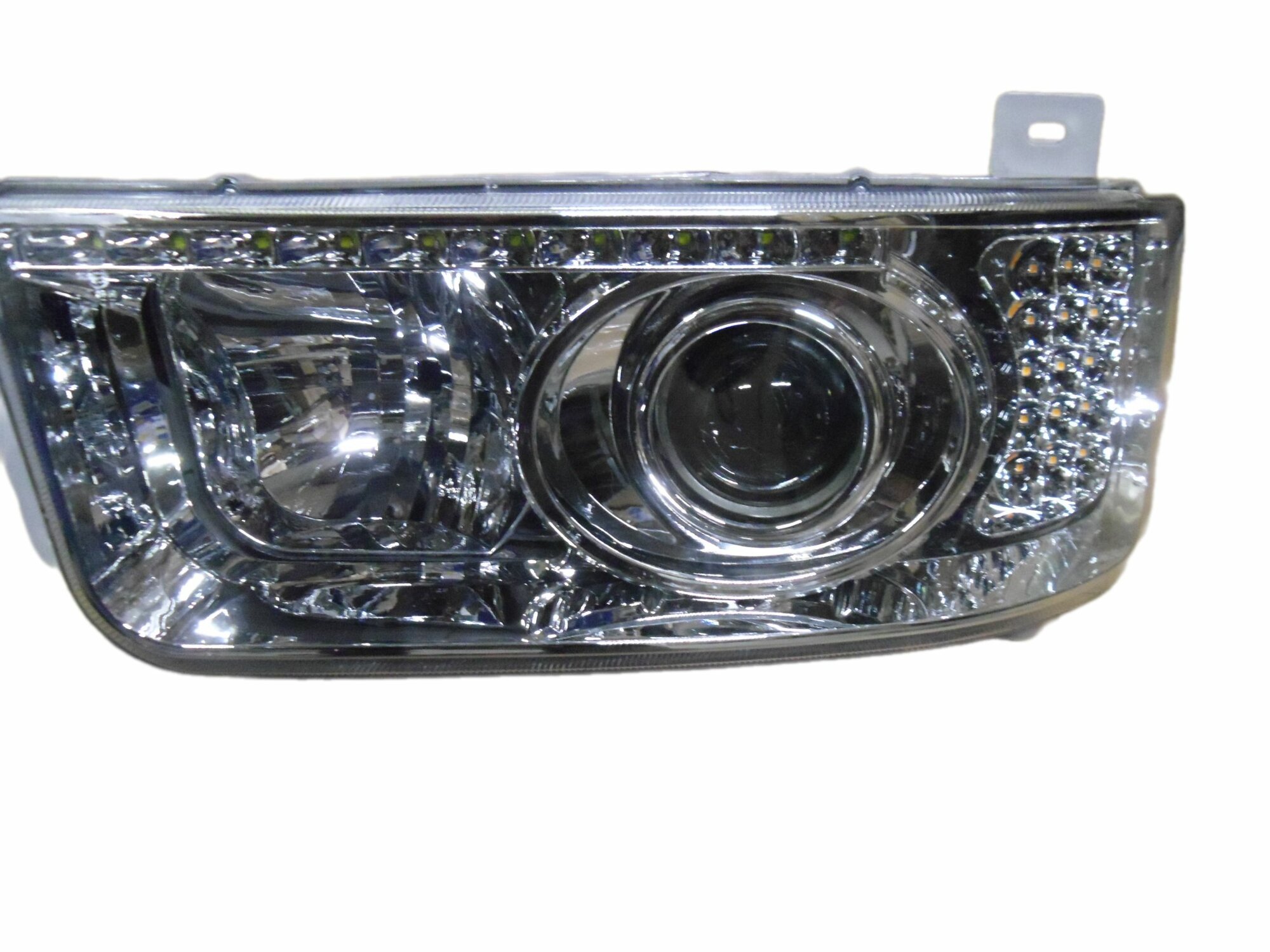 Фара Евро-3 МАЗ в сб. правая ДХО / ZTD 30.3775