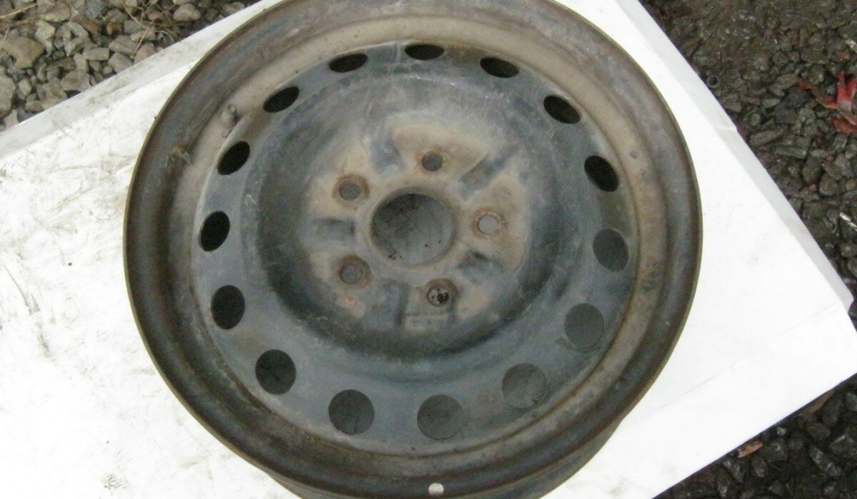 Диск колесный железо Passat (B5) Volkswagen