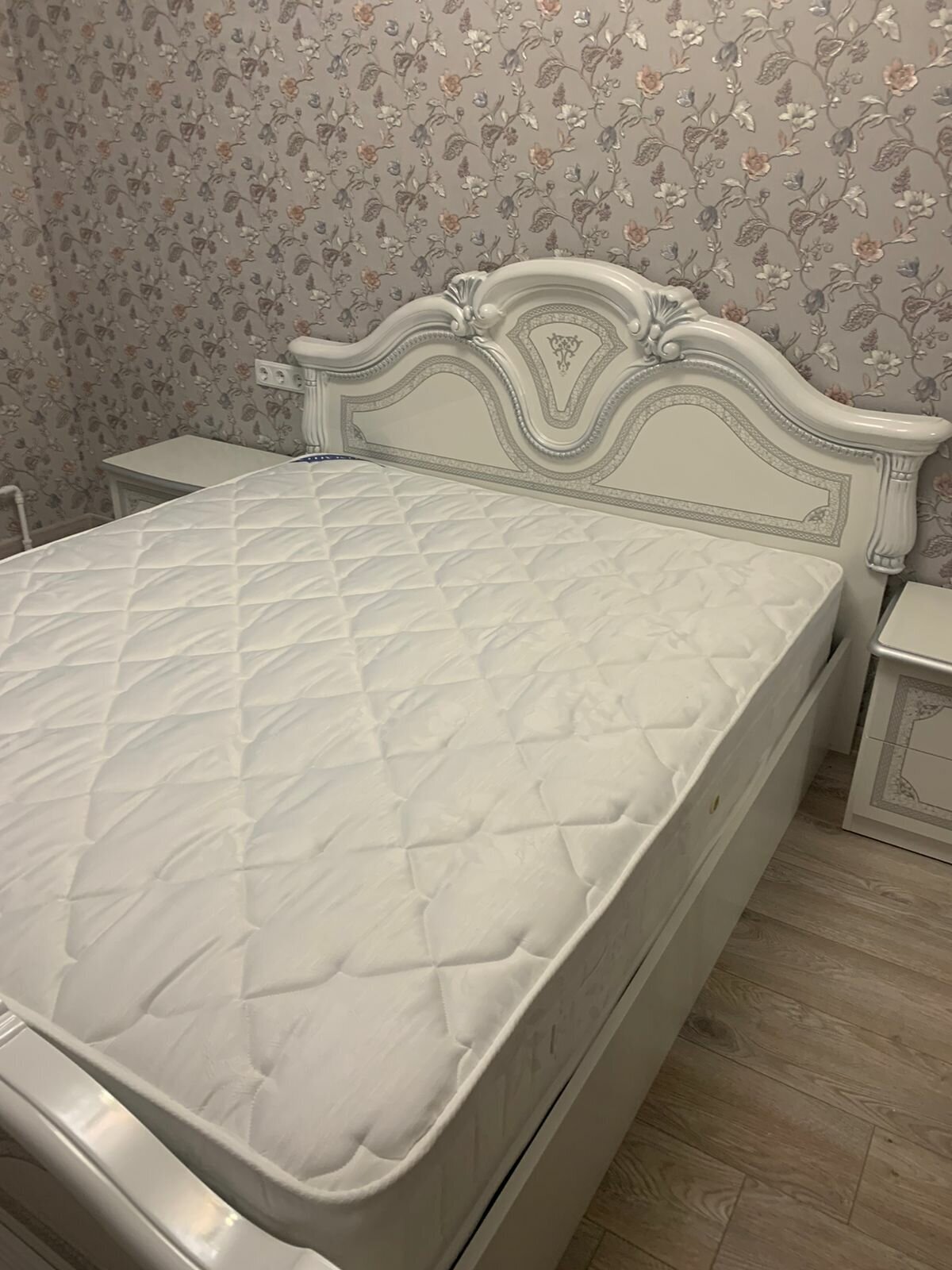 Кровать Грация, двуспальная 160x200, цвет белое серебро, фабрики Диа Мебель, Россия.