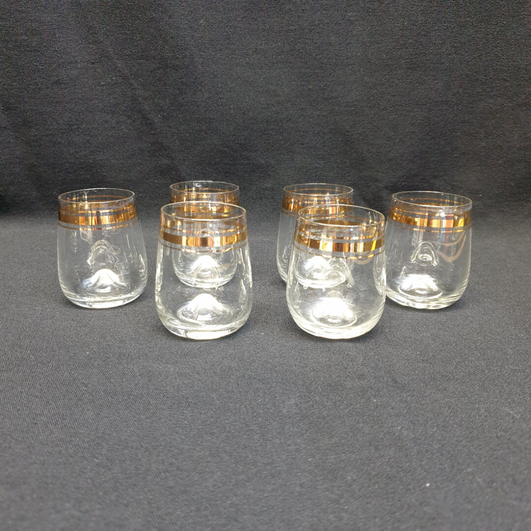 Набор стопок 6 шт, стекло, позолота, высота 6 см, 60 мл. Винтаж, СССР.