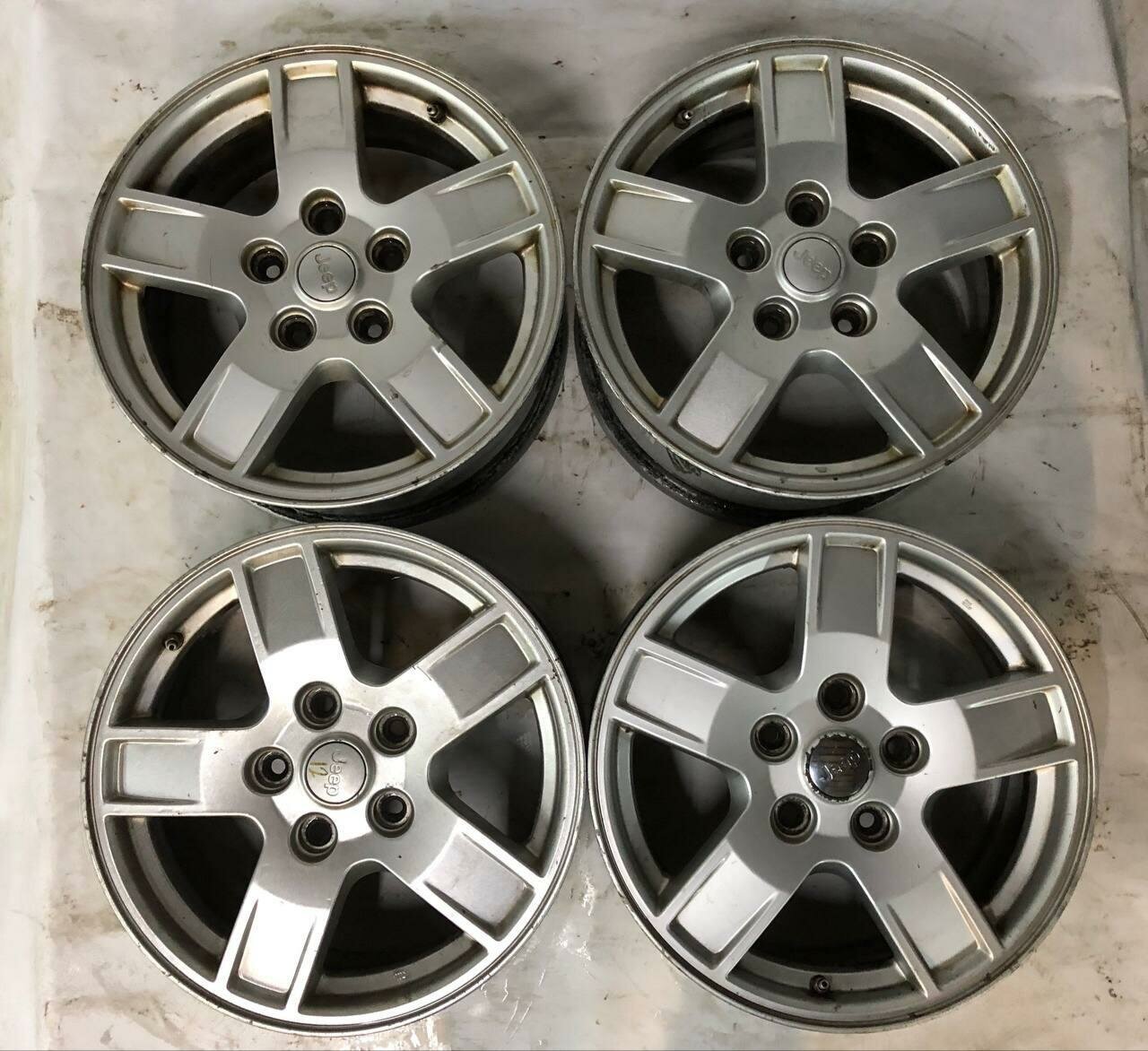 Колесные диски Jeep 17x7.5 PCD 5x127 D71.6 ET50.8 (оригинал)