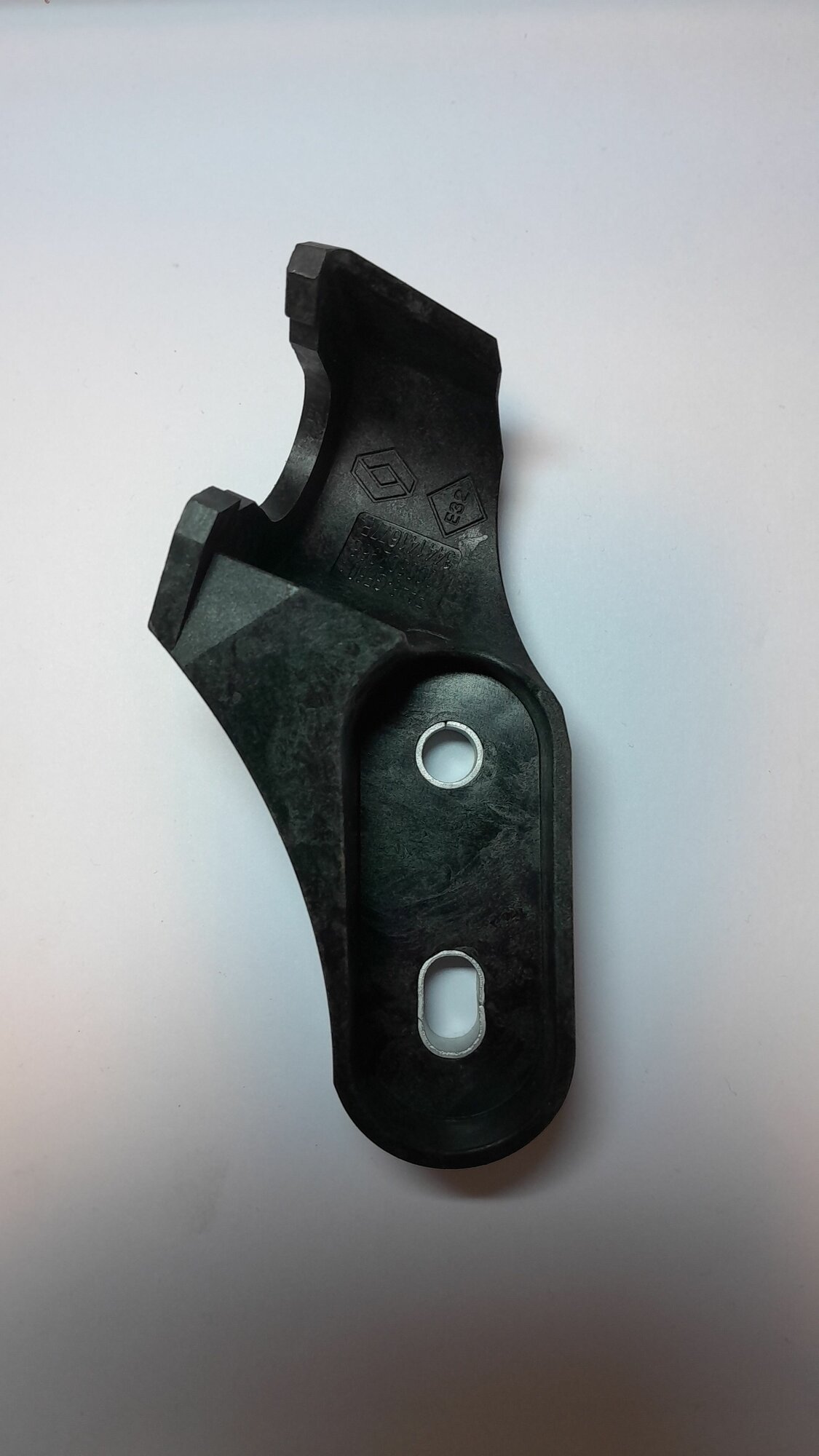 Кронштейн крепления троса выбора передач оригинал RENAULT 344141677R .