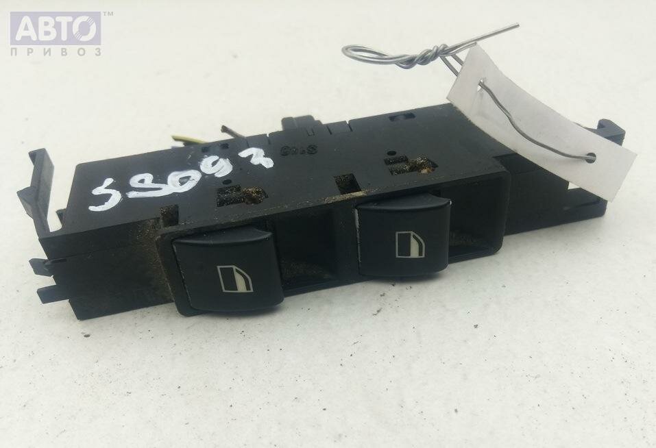 Кнопка стеклоподъемника переднего левого BMW 3 E46 (1998-2006)