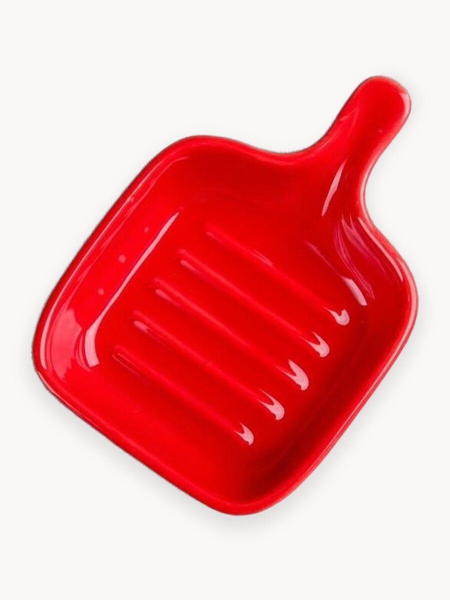 Соусник керамический с ручкой Доляна «Сковорода», 10,5×7,2 см, цвет красный