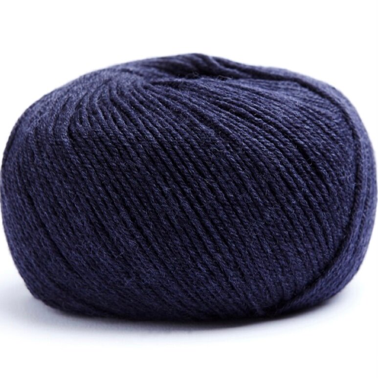 Merida /Мерида/ пряжа Lamana (50% шерсть мериноса сверхлегкая, 25% шелк, 25% полиамид), 50г/200м (11, marineblau (темно-синий), синий)