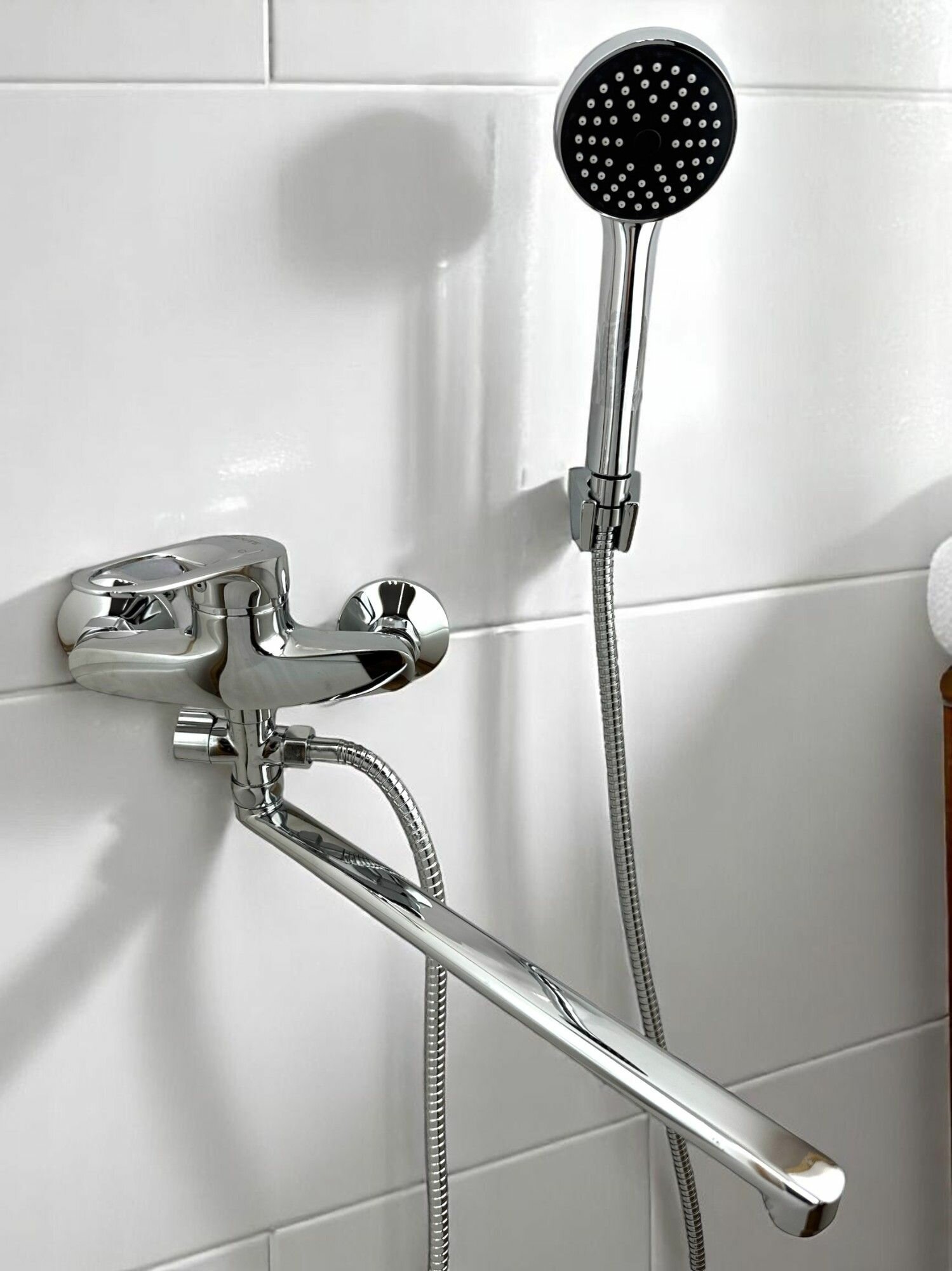 Смеситель для ванны, онорычажный, картридж 40 мм, излив 35 см, хром