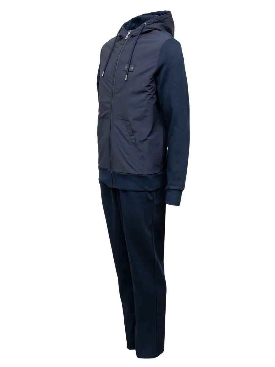 Костюм спортивный базовая коллекция