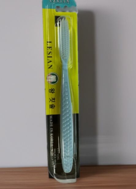 Зубная щетка Король LESIAN