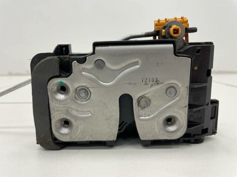 Замок двери передней правой Chevrolet Cobalt T250 2011-2015 кат.номер: 13592525