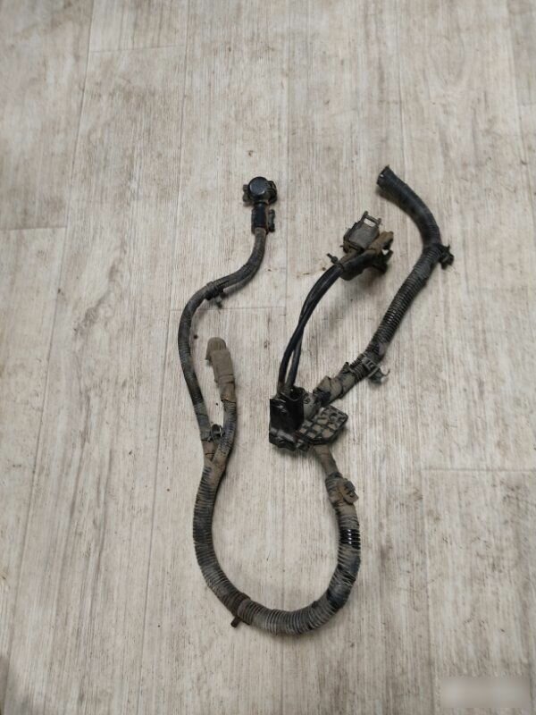 Силовой провод аккумулятора Hyundai Solaris седан Б/У с пробегом
