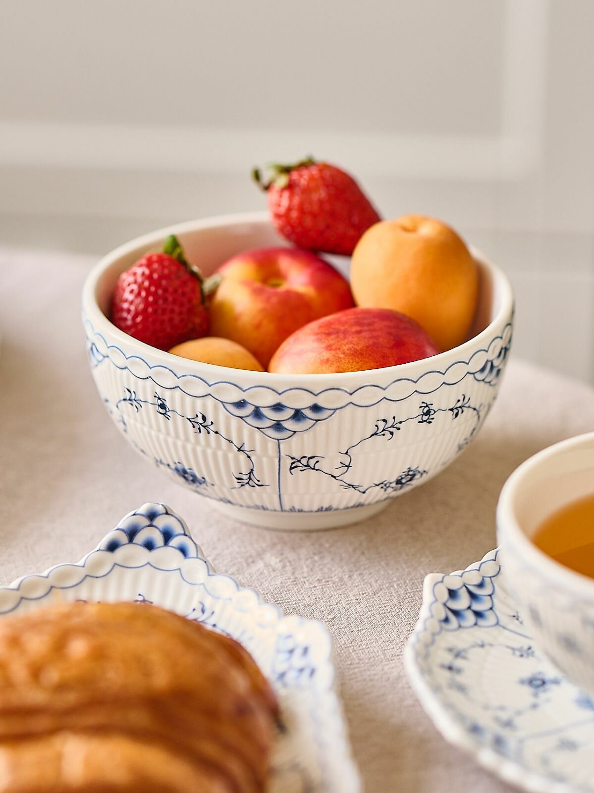 Тарелка керамическая глубокая 450 миска салатник, миска из керамики