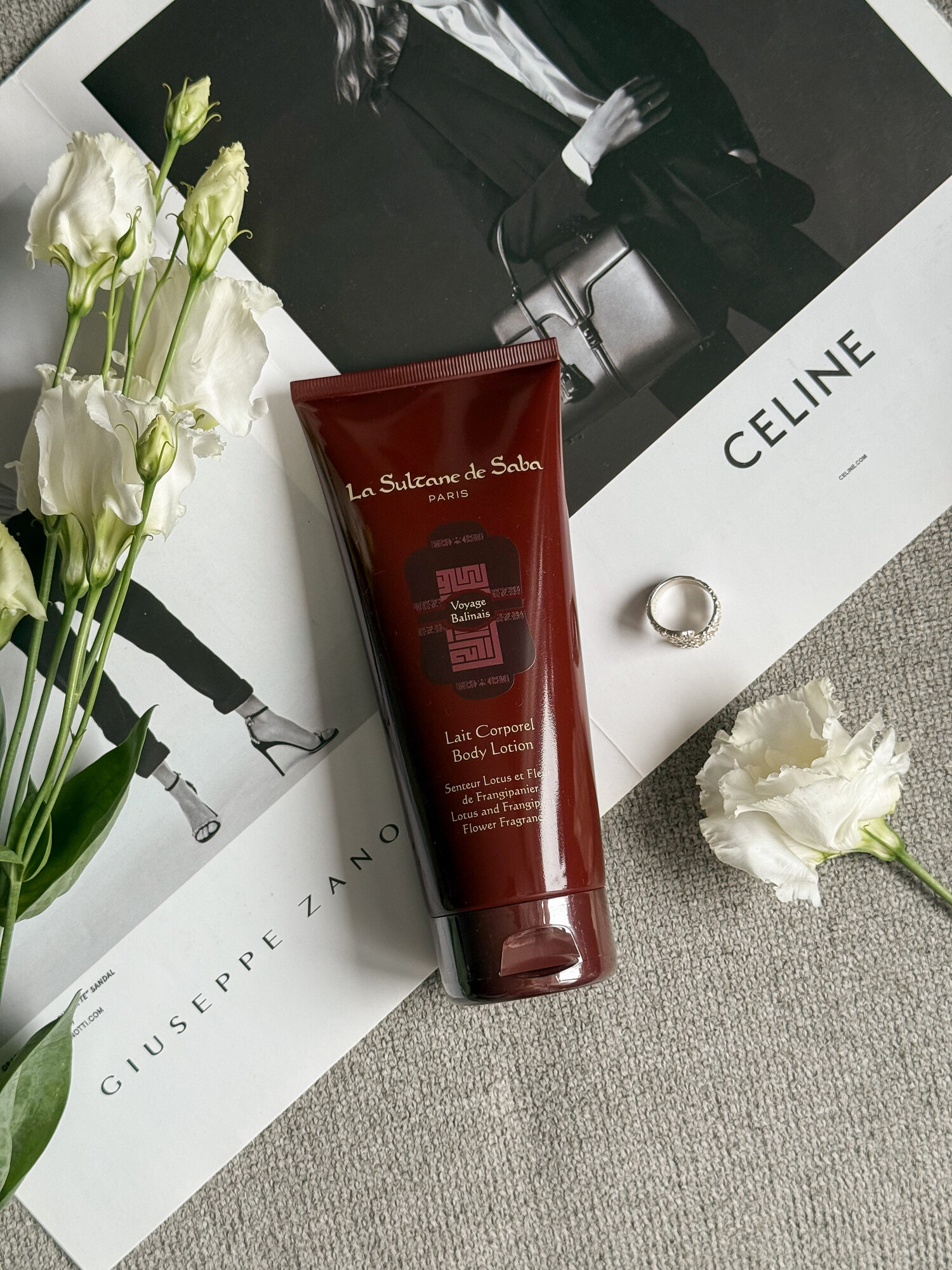 Лосьон для тела La Sultane Voyage Balinais Lotus and Frangipani Flowers 200 мл