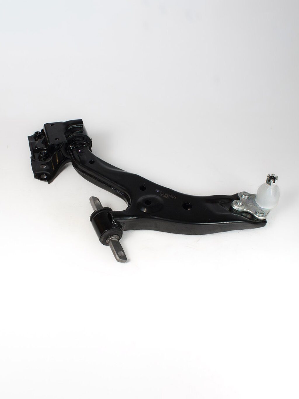 Рычаг нижний Masuma MA-9732L