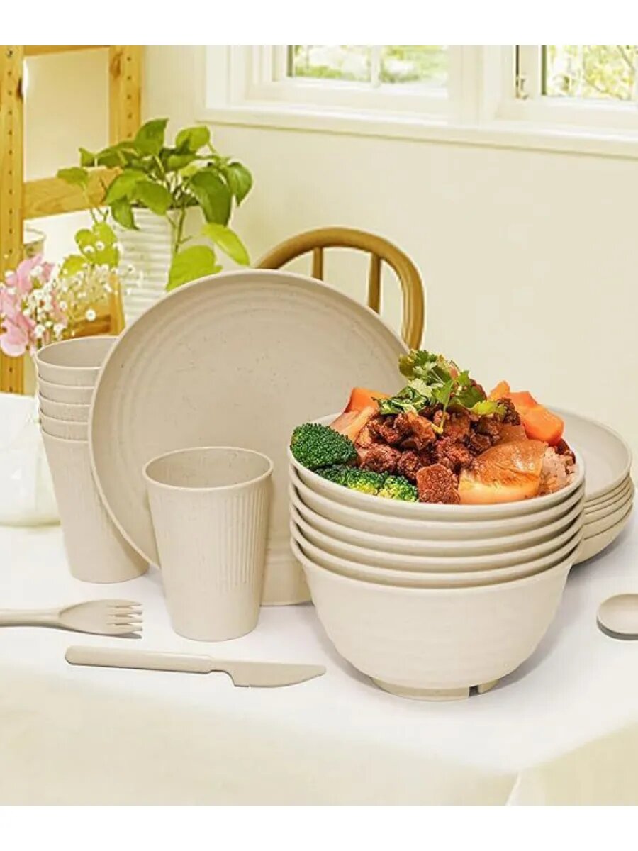 Набор пластиковой посуды многоразовой на 4 персон